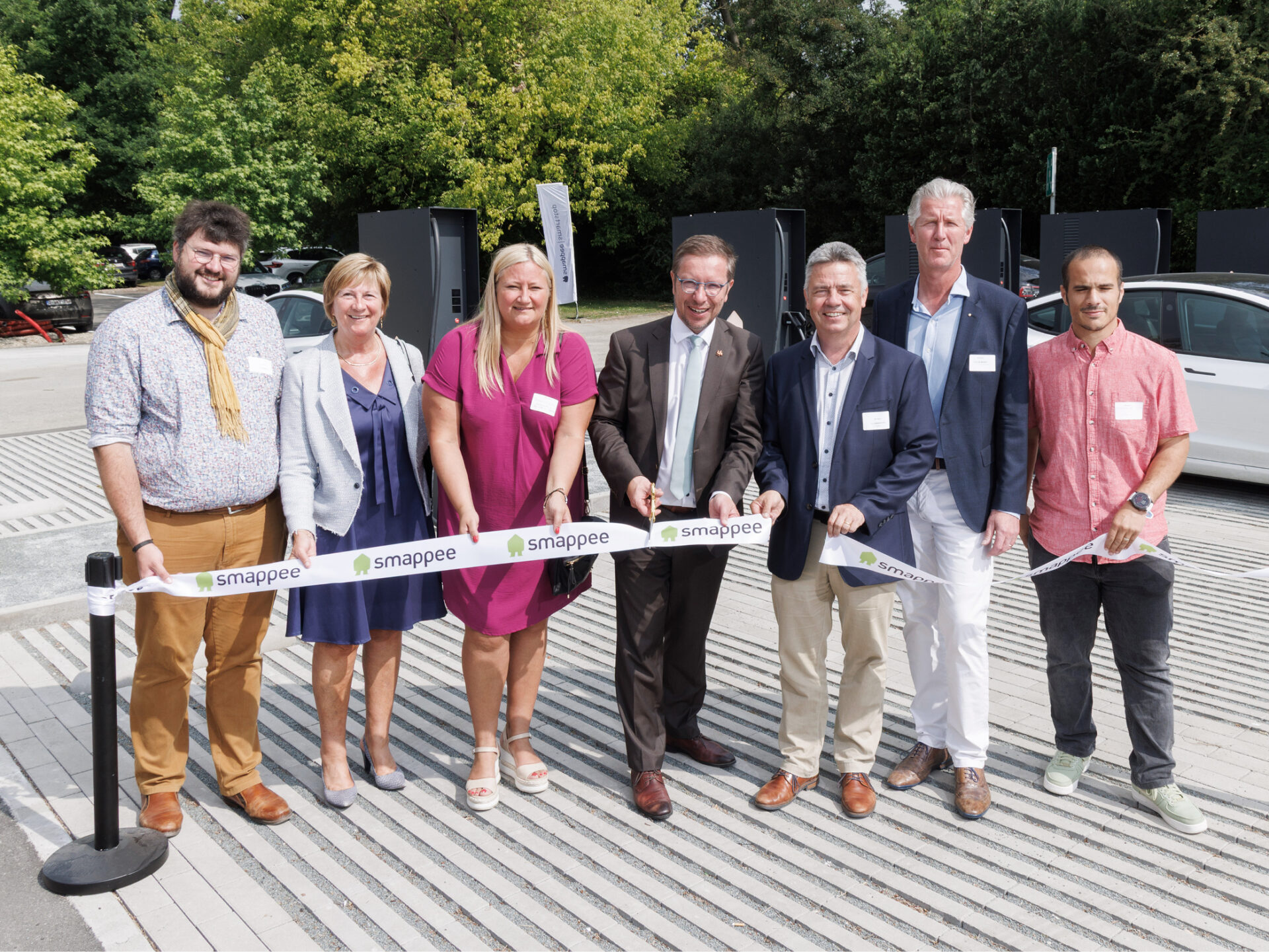 Smappee Smartstop inaugure la plus grande station de recharge